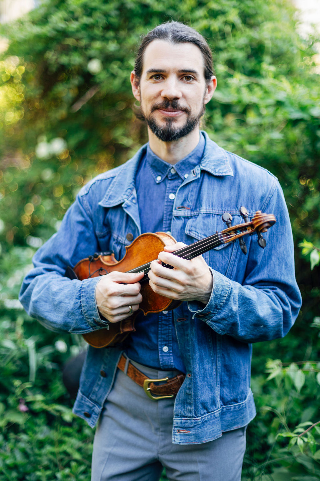 FACULTY 2025 - Strings WIthout Boundaries